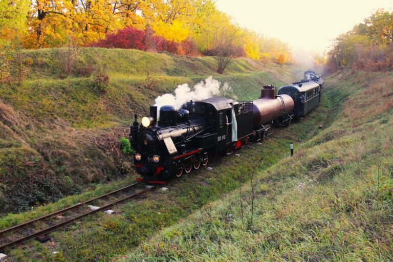 How Ukraine Is Restoring Its Most Iconic Historic Trains - Ukraine ...